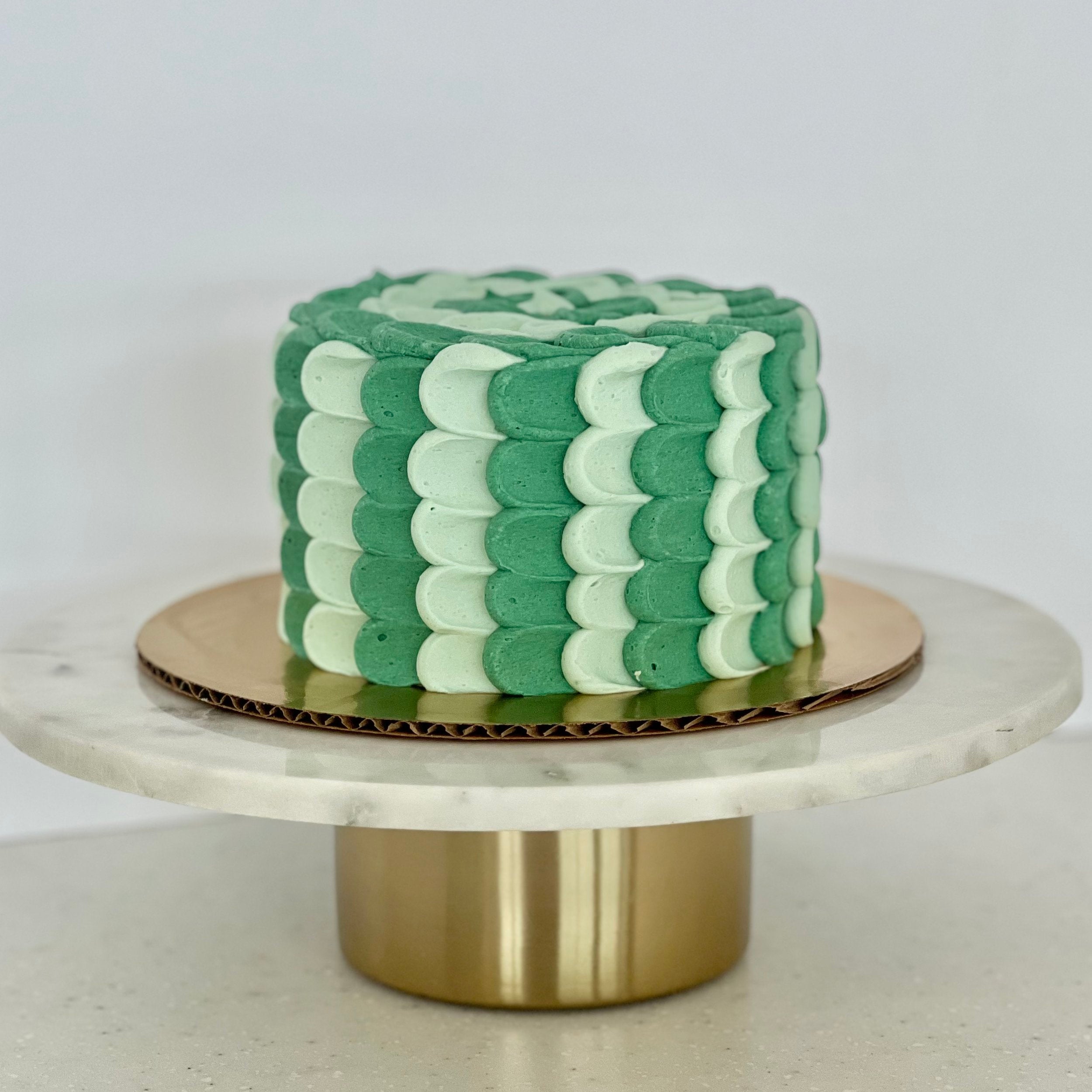 Smash Cakes Cincinnati, OH | Lulu's Sweets Boutique