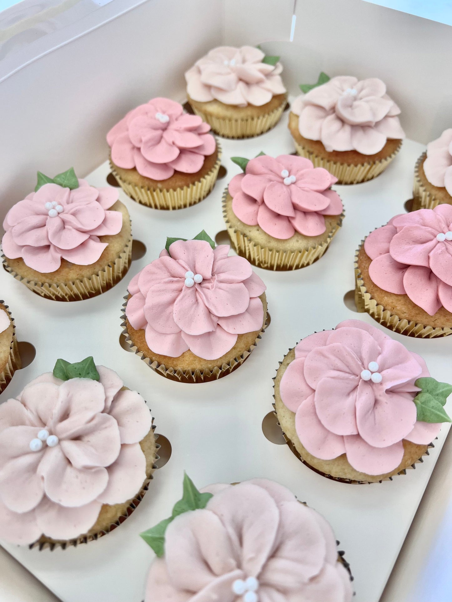 Buttercream Floral Cupcakes | Lulu's Sweets Boutique